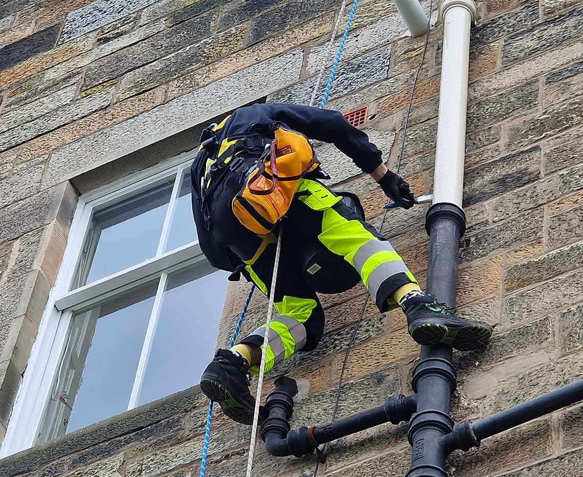 Rope Access Edinburgh - Professional Rope Access Services